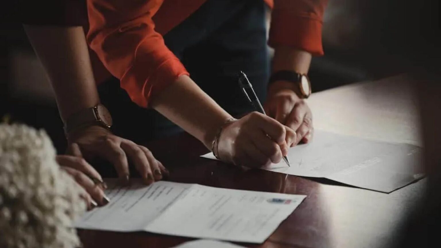 How to get a abu dhabi department of economic development License Online